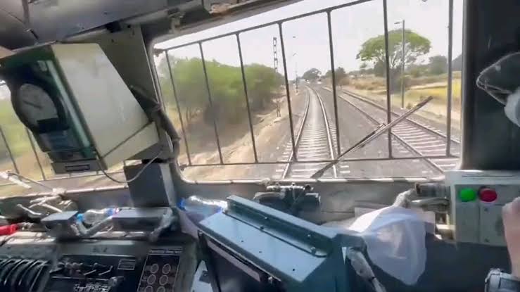 Installation of Kavach in Trains/Routes | Kashmir Despatch