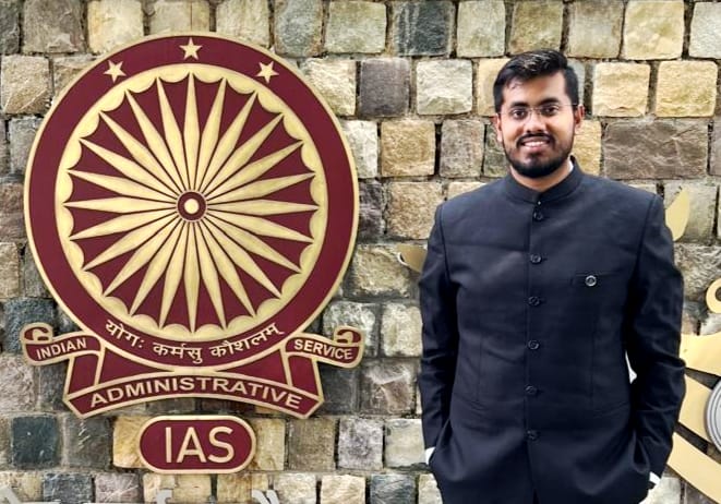 SDM Uri, Shubhankar Pratyush Pathak, IAS, Honoured with Prestigious GOC ...