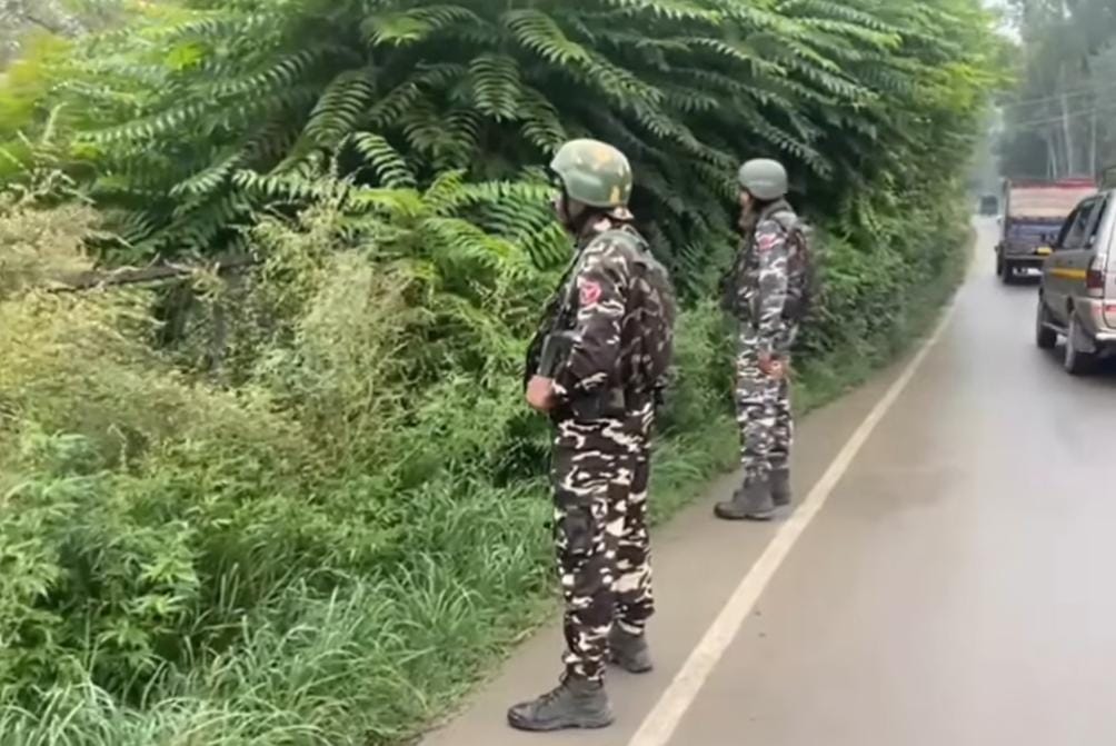 Kulgam Encounter: Two Armymen Succumbed To Their Injuries | Kashmir ...