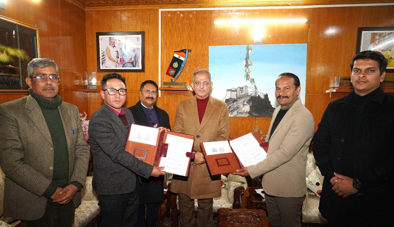 Rashtriya Raksha University, Gujarat and University of Ladakh Establish ...
